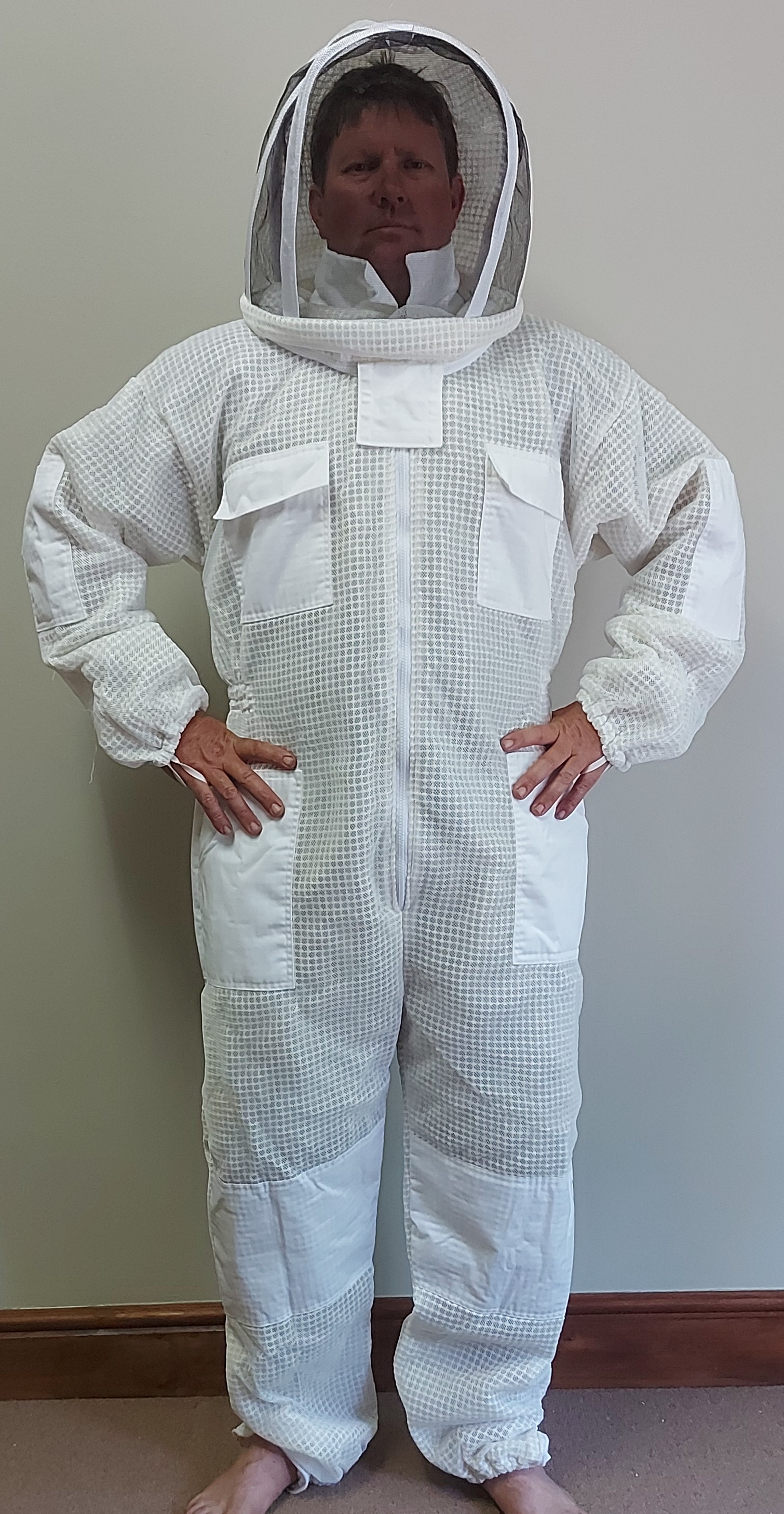 Beekeeper Suit – Easy Beesy Auto Beehives